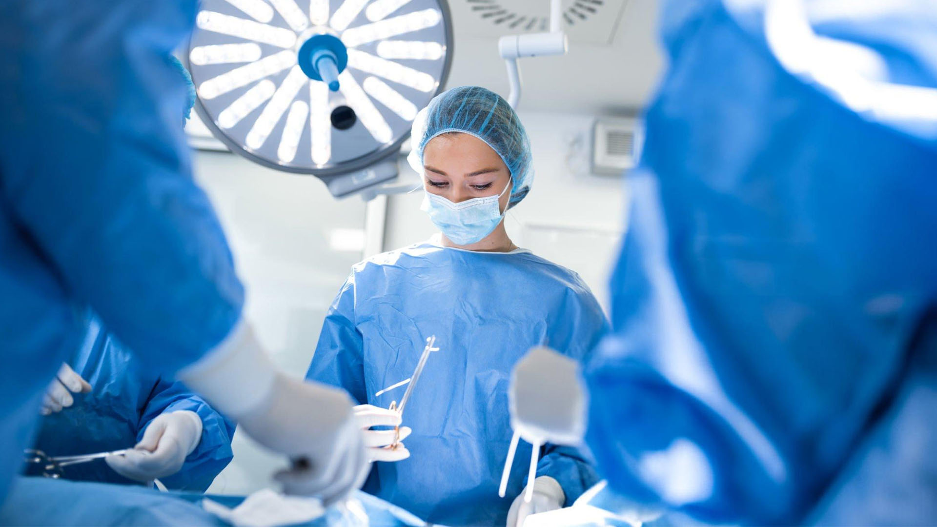 The Critical Role of Surgical Drapes in Maintaining Sterility and ...